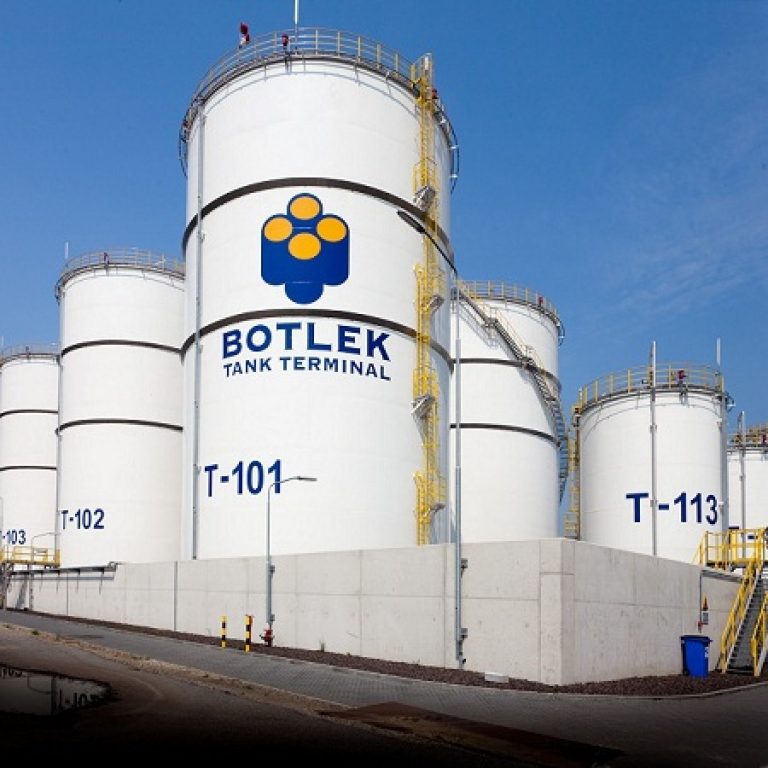 Botlek Tank Terminal - EKAL B.V.